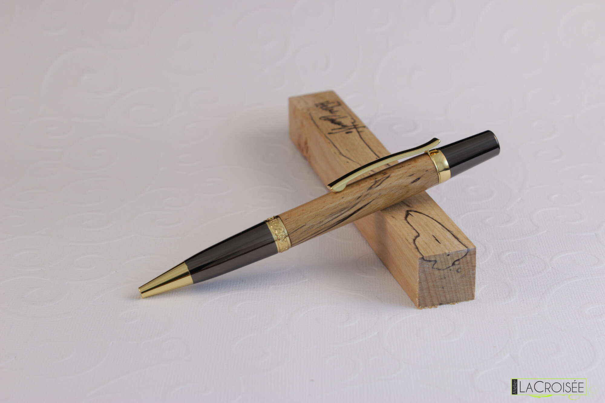 Atelier LEMAN | Catalogue stylo bois artisanal : bille porte-mine ...